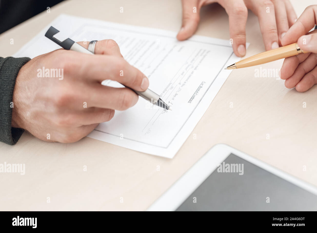 Man signature hi-res stock photography and images - Alamy