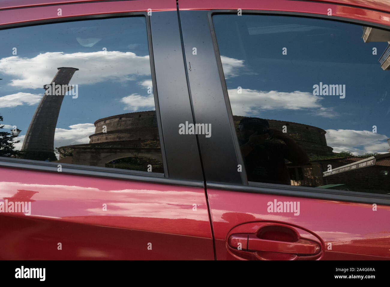 Mausoleum of roman emperor galerius hi-res stock photography and images ...