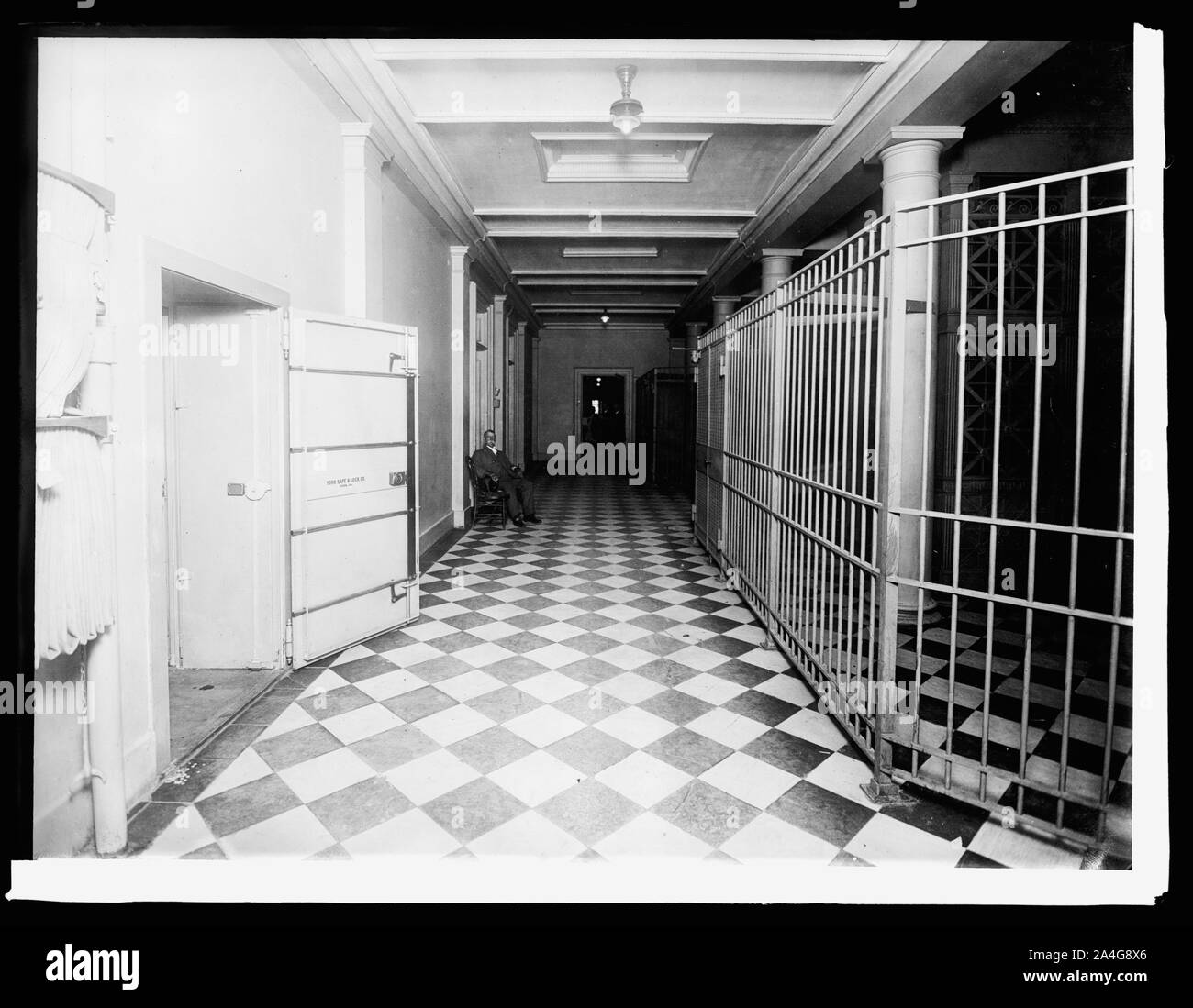 Fiscal history Black and White Stock Photos & Images - Alamy