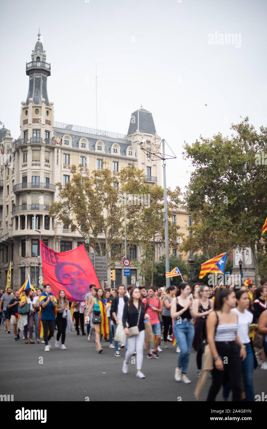 Demonstration Barcelona for catalan independence on de first days of ...