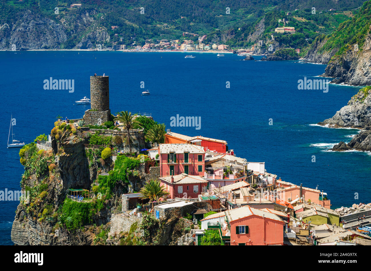Doria Castle above the town of Vernazza, Cinque Terre, Liguria, Italy ...