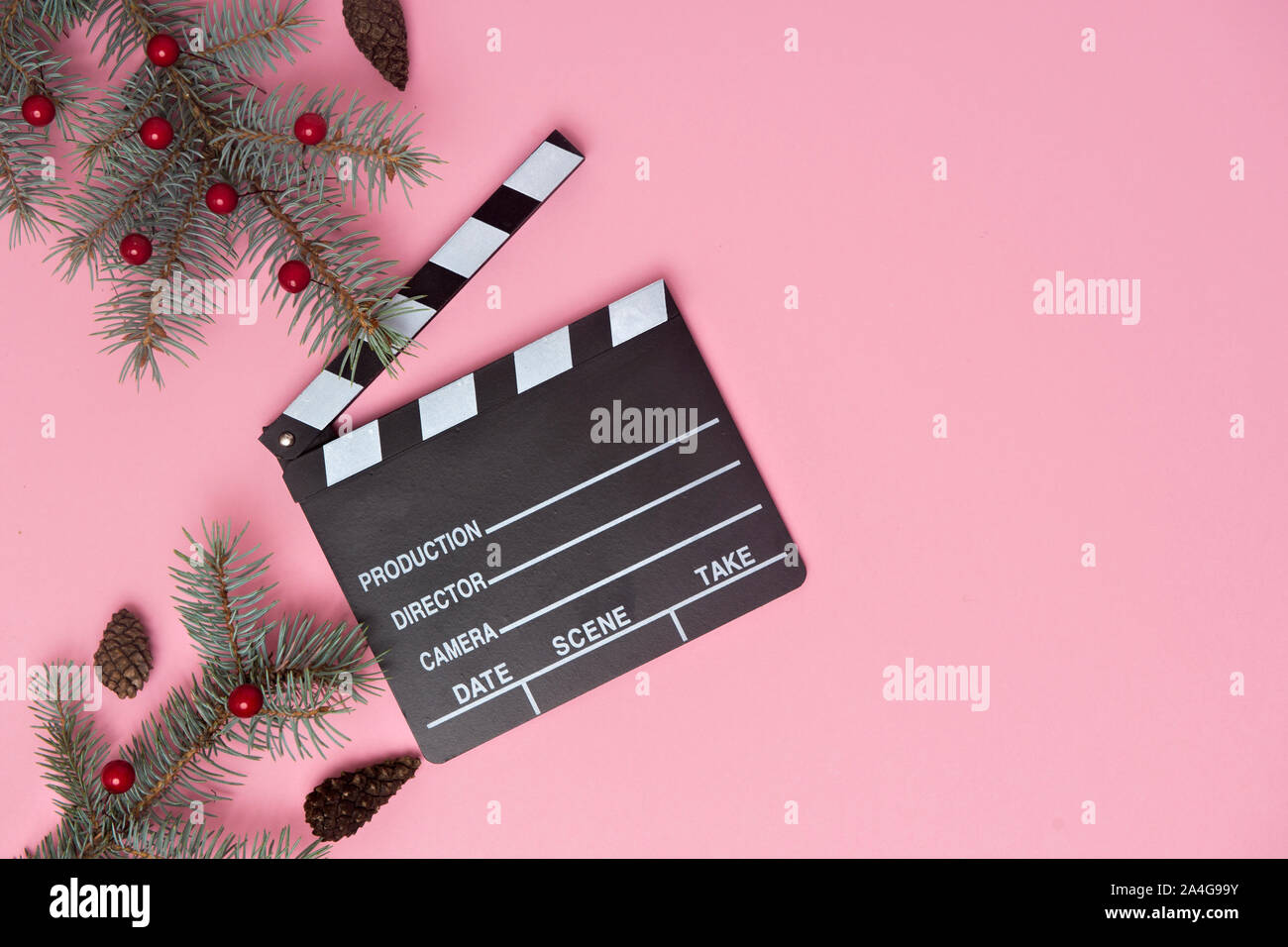 Black film clapper board pink hi-res stock photography and images - Alamy