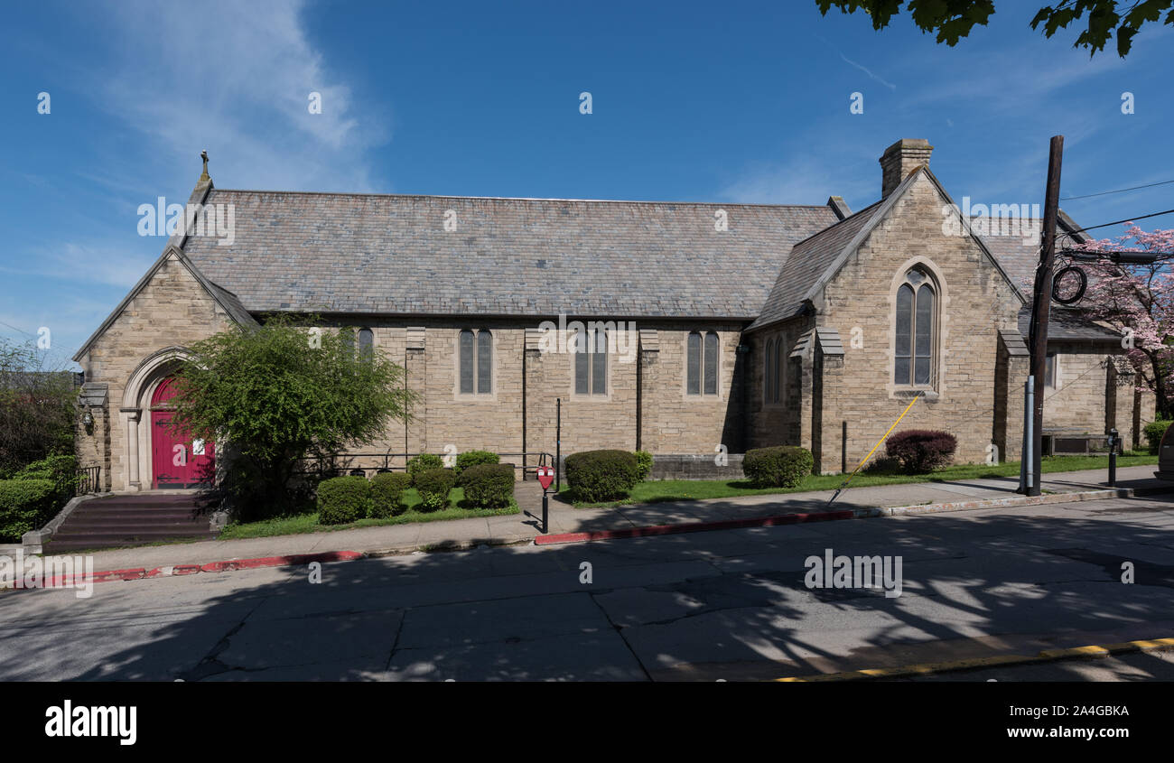 Trinity Episcopal Church in Morgantown, West Virginia Stock Photo - Alamy