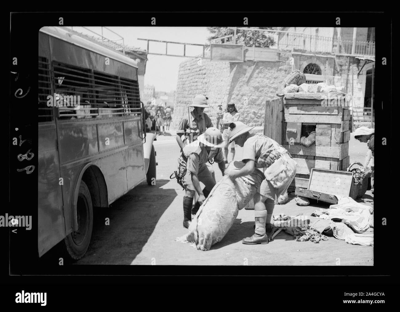 Police ransacking hi-res stock photography and images - Alamy