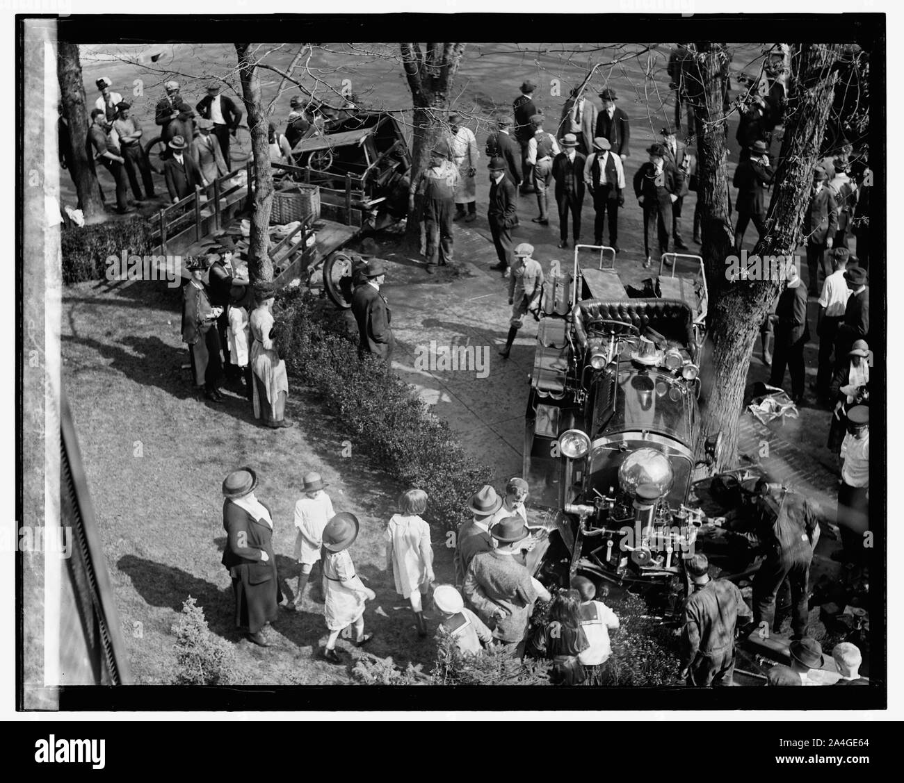 Fire engine truck 10 Cut Out Stock Images & Pictures - Alamy