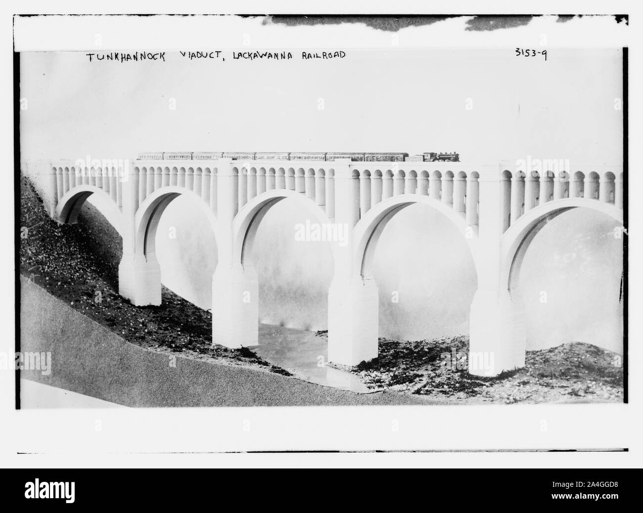 Tunkhannock viaduct hi-res stock photography and images - Alamy