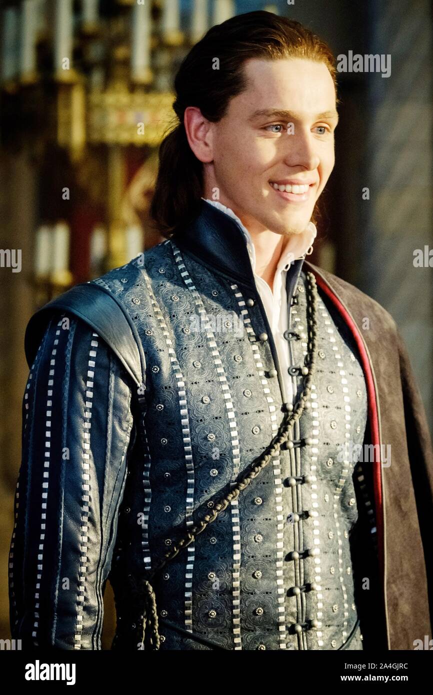 MALEFICENT: MISTRESS OF EVIL, Harris Dickinson as Prince Phillip, 2019 ...