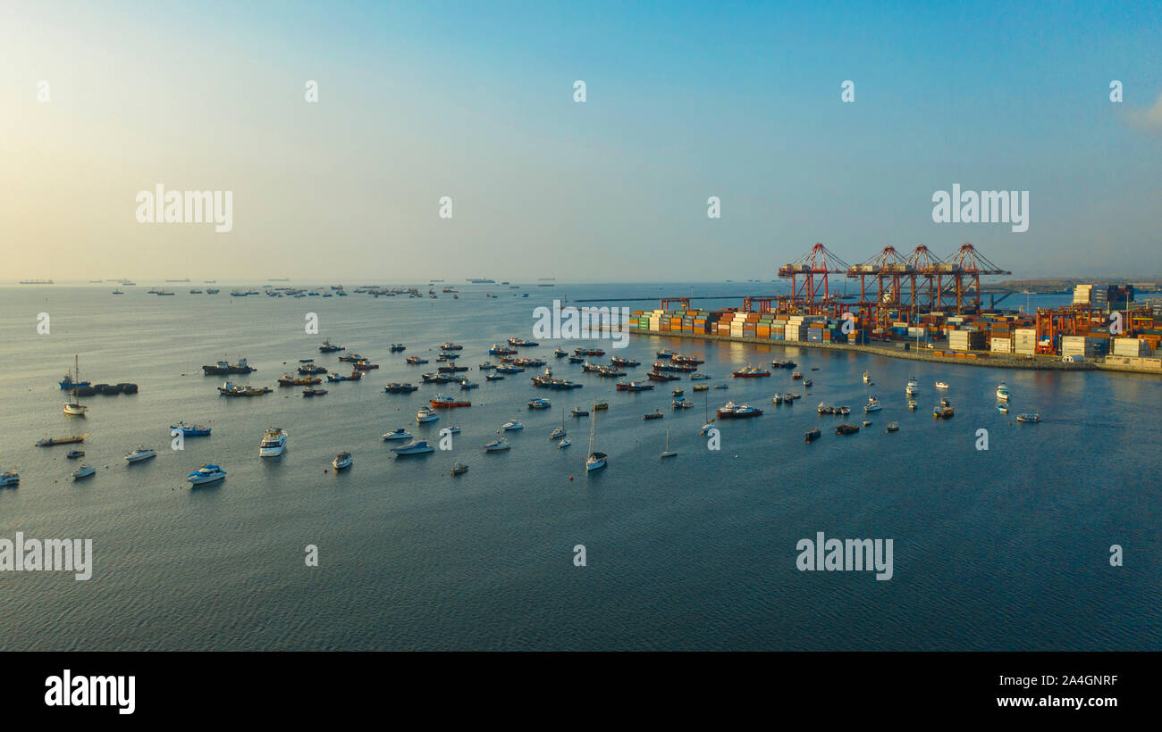 Callao, Lima / Peru - October 13 2019: View of dock and containers in ...