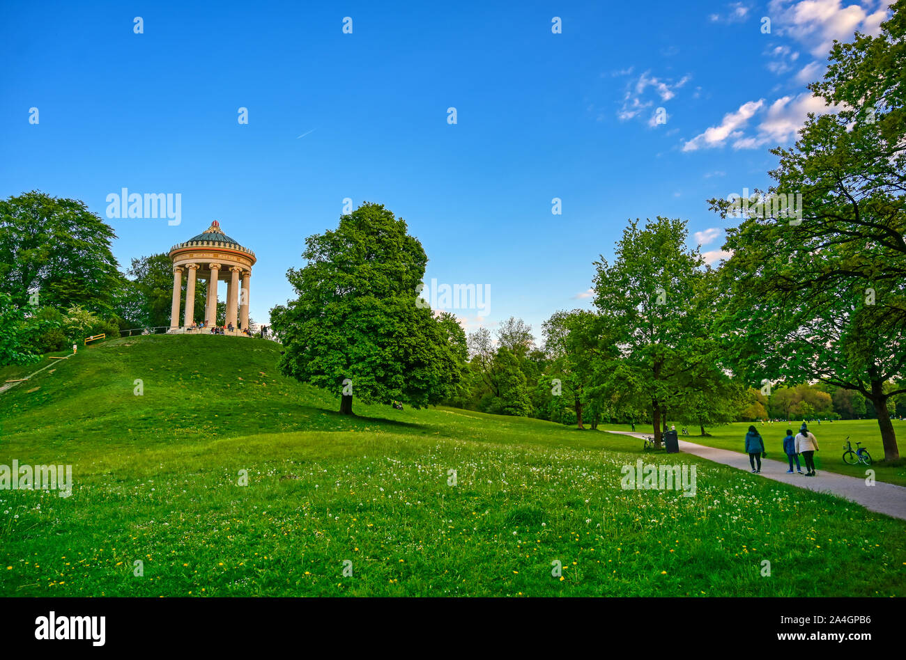 The Monopteros in the Englischer Garten in Munich, Bavaria, Germany ...