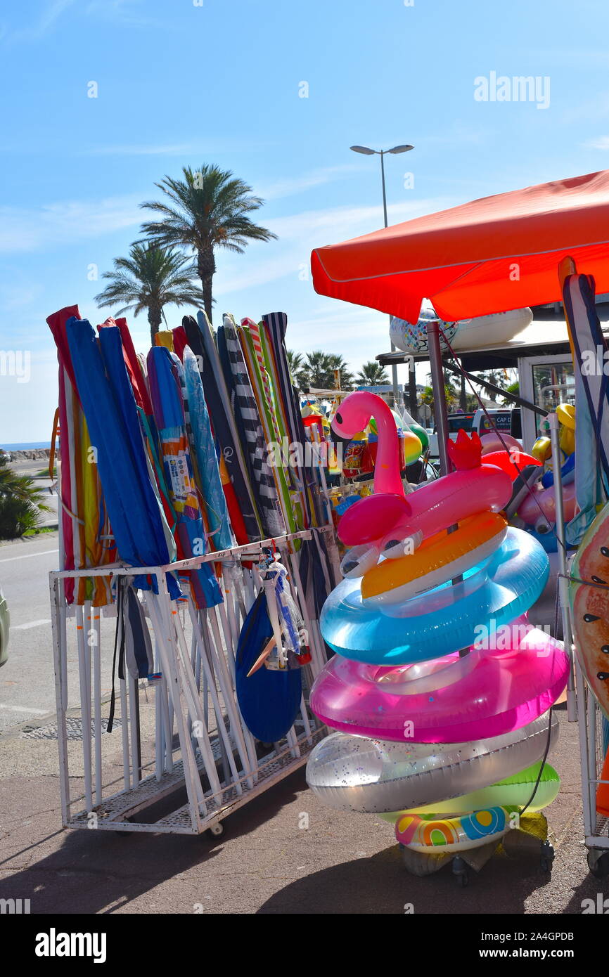 Inflatables lilo hi-res stock photography and images - Alamy