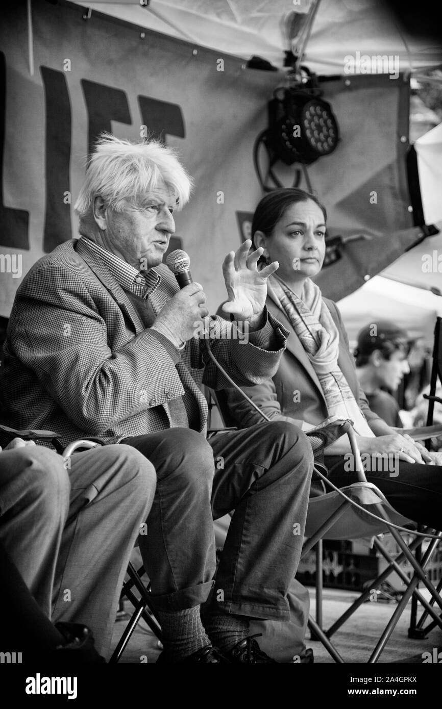 Environment protest london Black and White Stock Photos & Images - Alamy