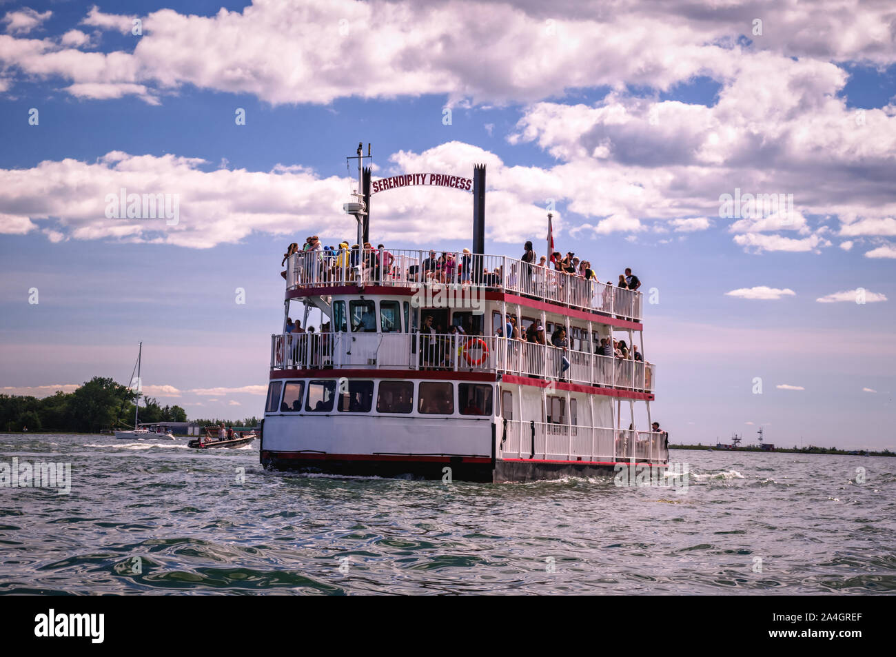 Toronto waterfront wave deck hi-res stock photography and images - Alamy