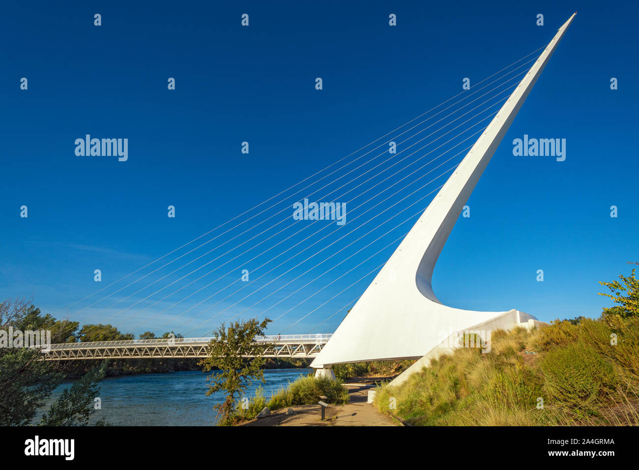 California, Redding, Sundial Bridge at Turtle Bay Exploration Park ...