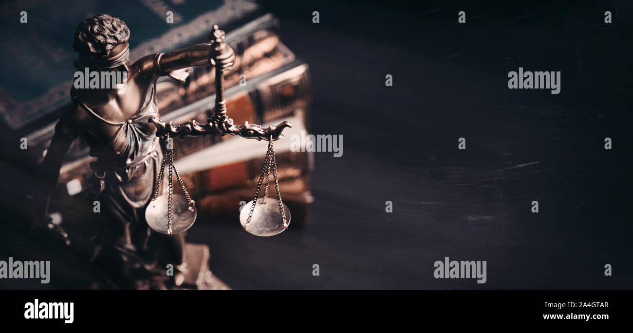 Statue of justice hi-res stock photography and images - Alamy