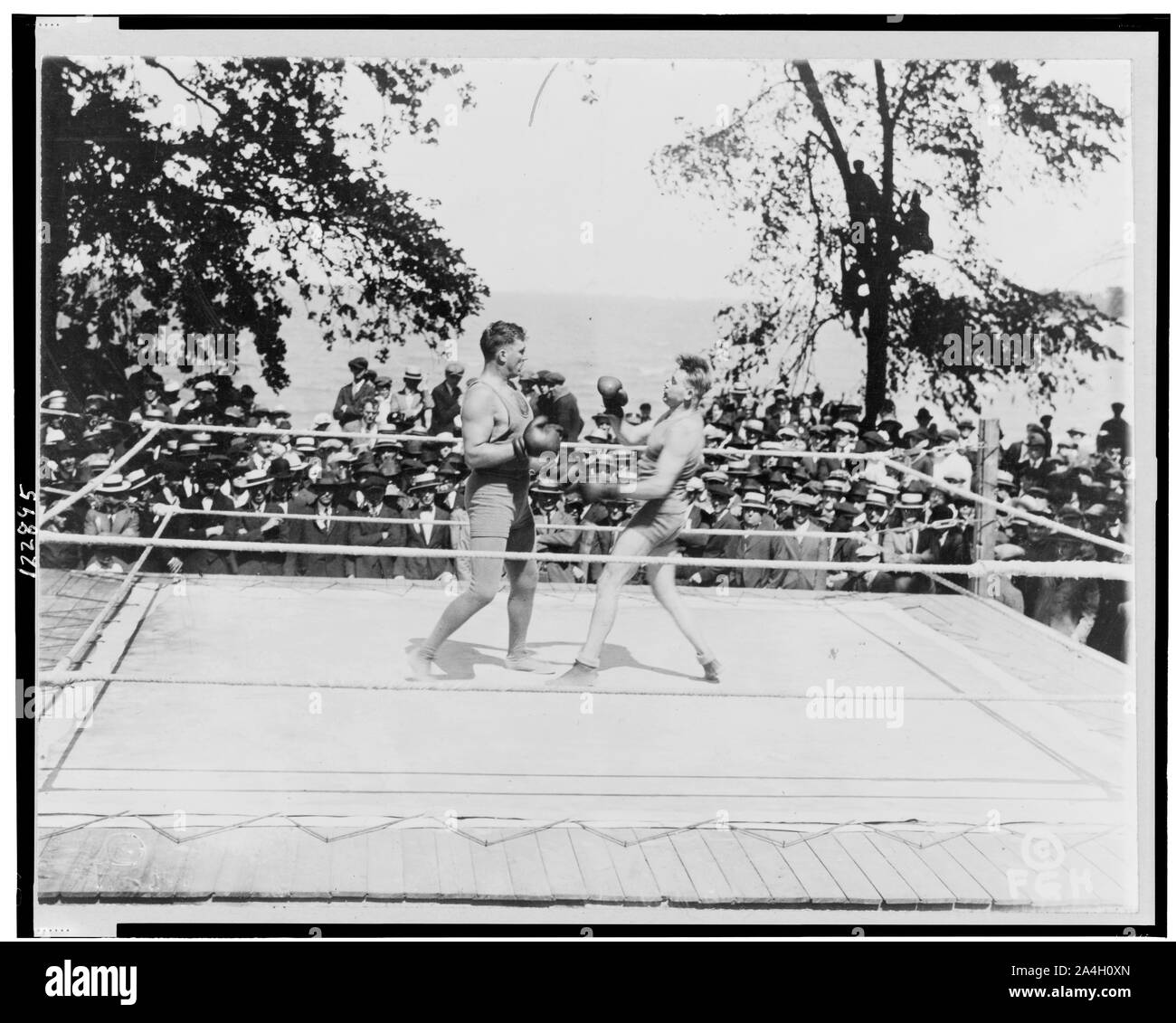 Outdoor boxing ring Cut Out Stock Images & Pictures - Alamy