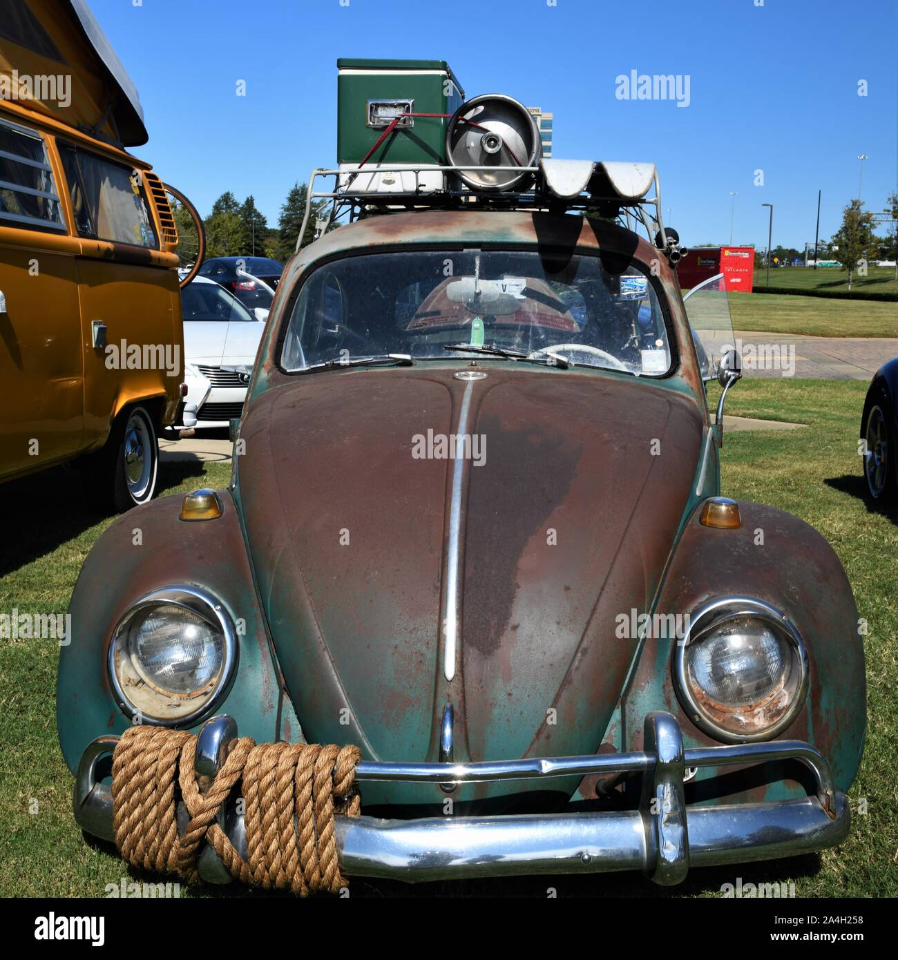 Hippie vw bug volkswagen hi-res stock photography and images - Alamy