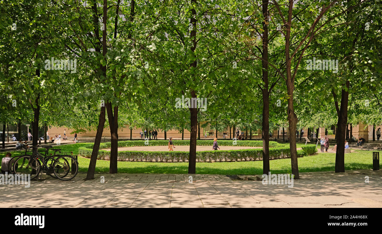 The labyrinth at Trinity Park in Toronto Stock Photo - Alamy