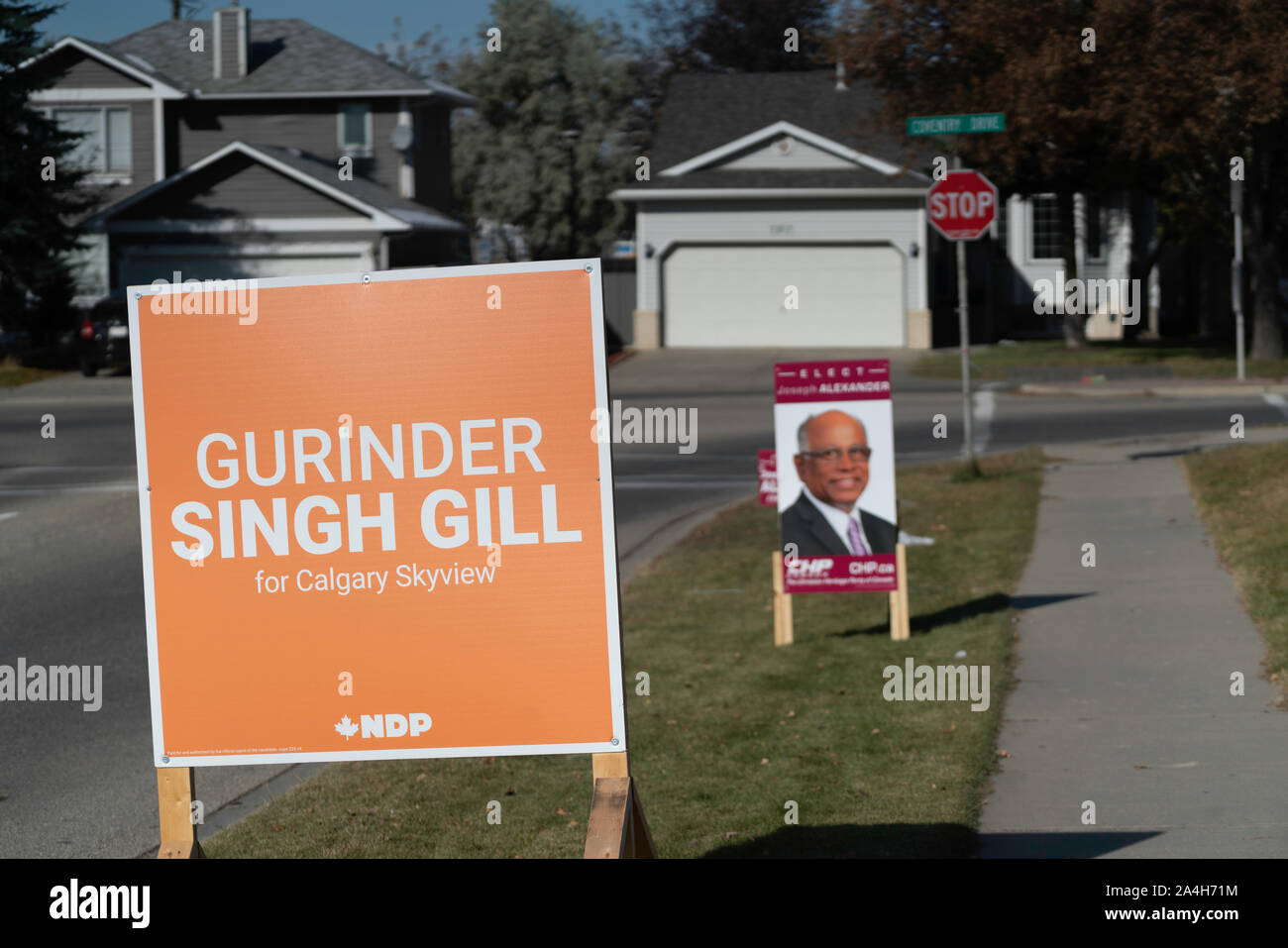 Canada election signs hi-res stock photography and images - Alamy