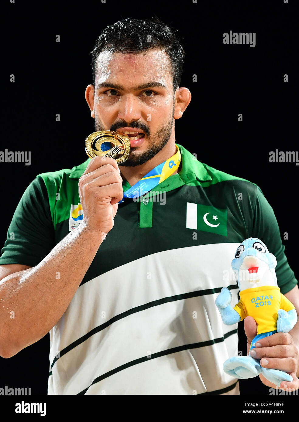 Doha, Qatar. 14th Oct, 2019. Gold medalist Muhammad Inam of Pakistan ...