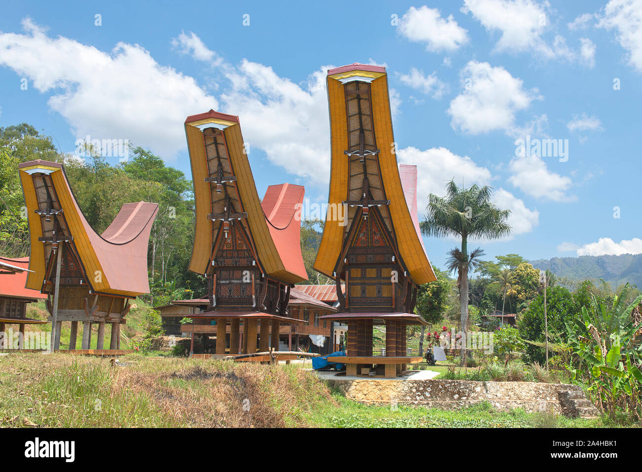 Traditional Alang rice barn, Rantepao, Tana Toraja, South Sulawesi ...