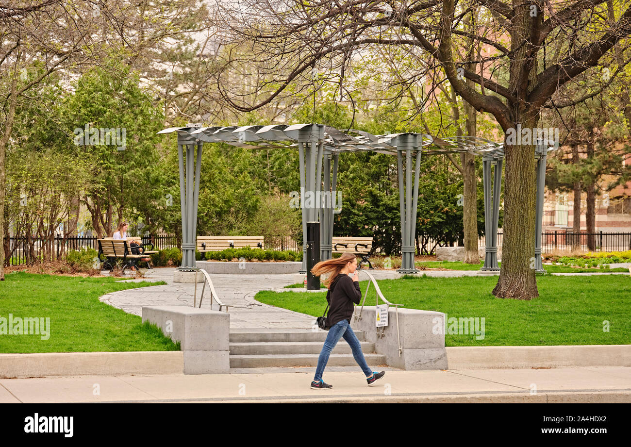 The labyrinth at Trinity Park in Toronto Stock Photo - Alamy