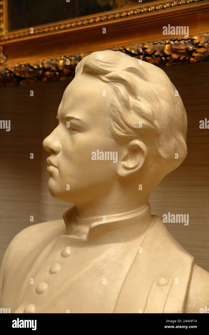 V.I.Lenin bust in Tampere Lenin Museum, Finland Stock Photo - Alamy