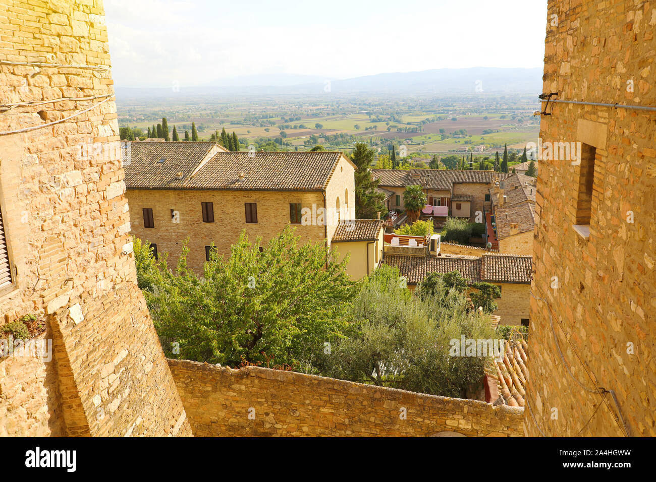 Glimpse of assisi hi-res stock photography and images - Alamy
