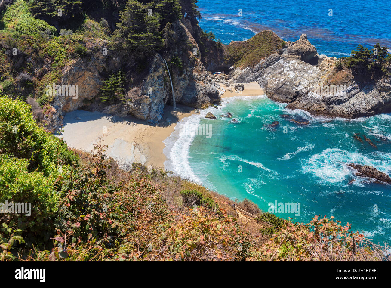 McWay Falls in Julia Pfeiffer Beach, California Stock Photo - Alamy