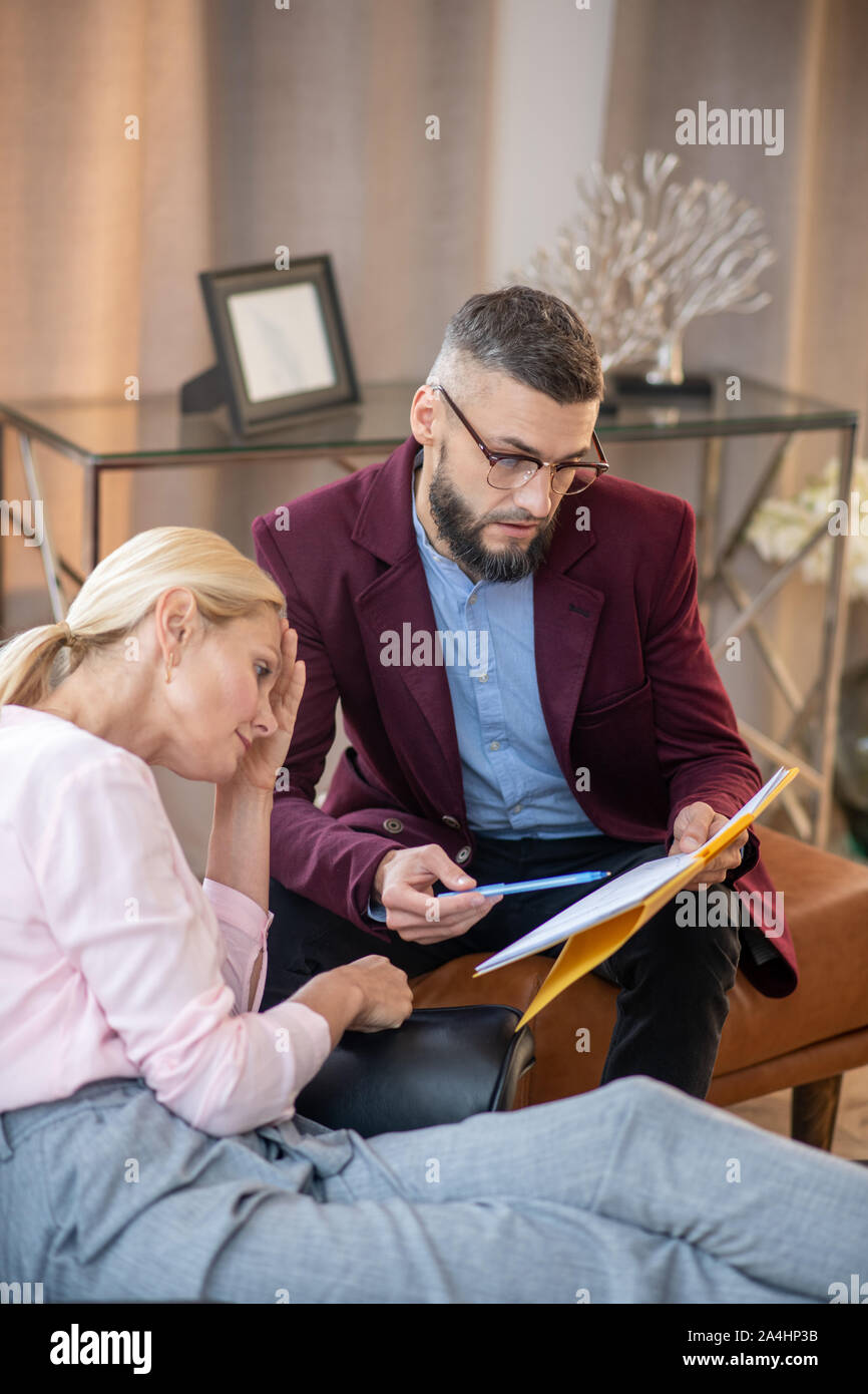 Sadness psychoanalyst hi-res stock photography and images - Alamy