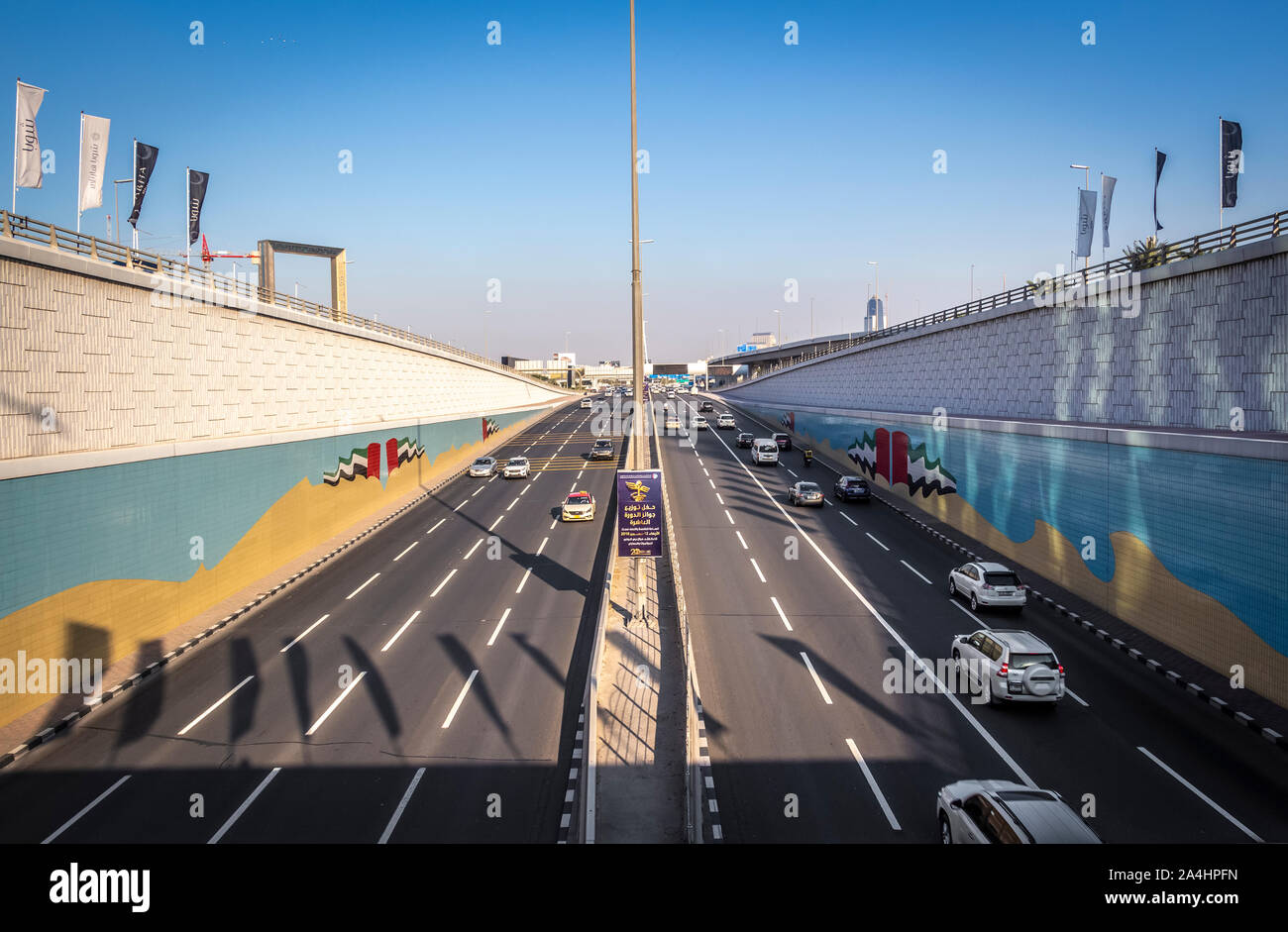 Uae dubai highway motorway construction hi-res stock photography and ...