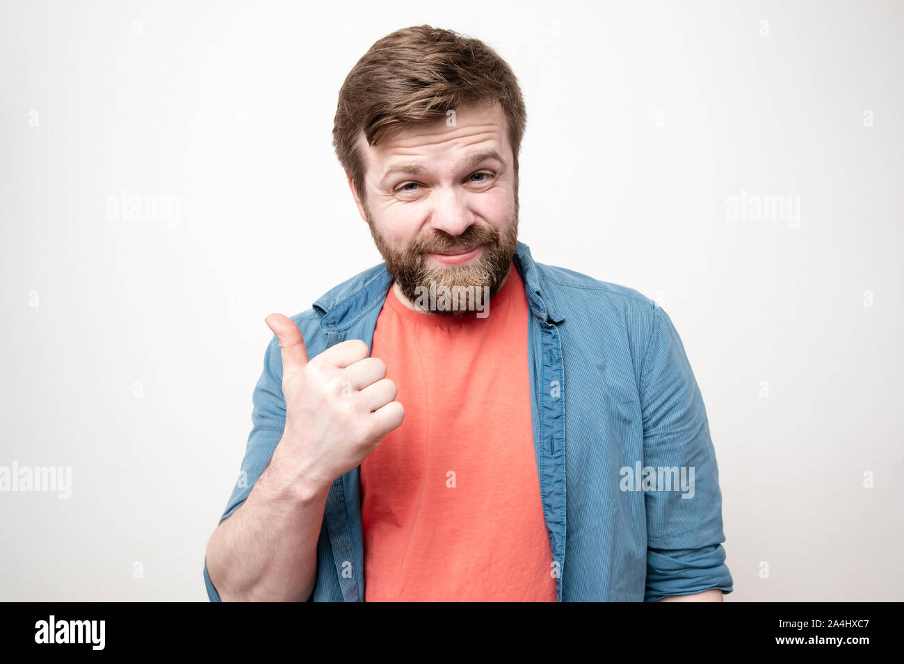 Snide hi-res stock photography and images - Alamy