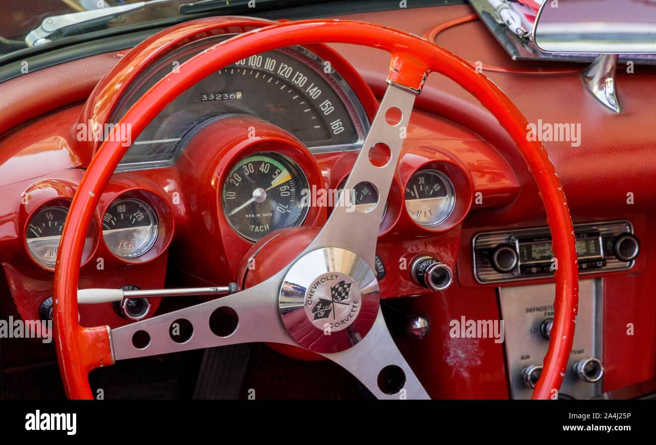 Chevrolet corvette dashboard hi-res stock photography and images - Alamy