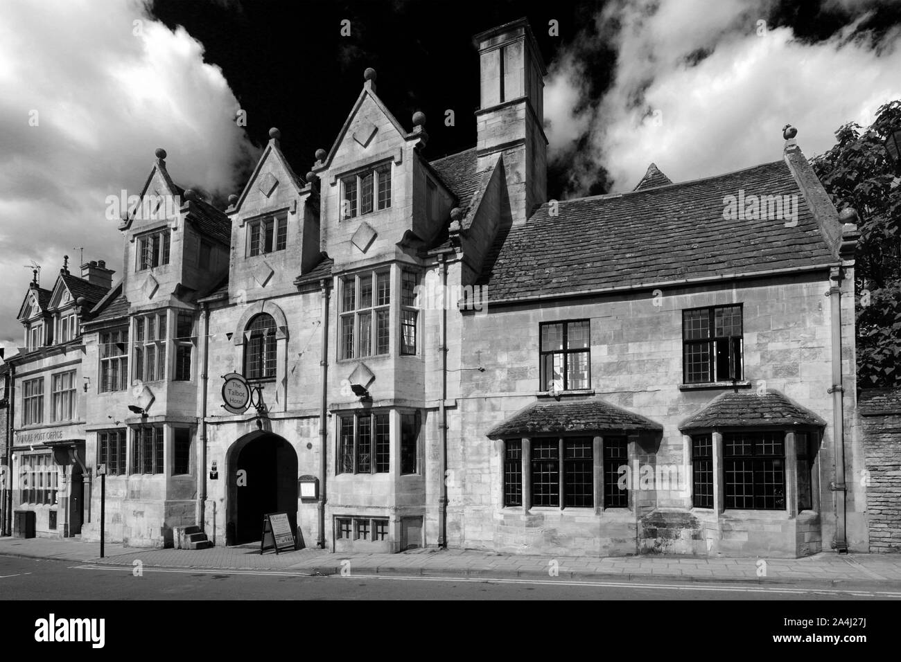 The Talbot Hotel, Oundle town, Northamptonshire, England, UK Stock ...