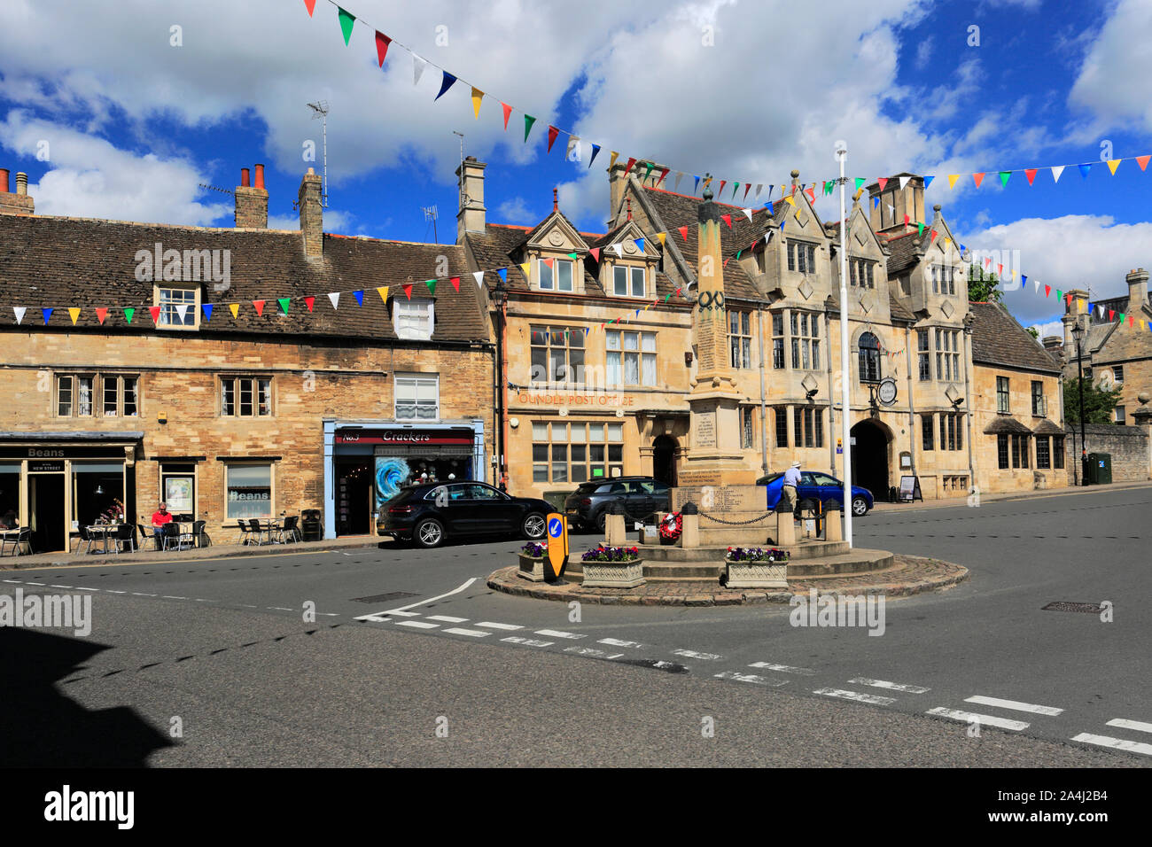 Street view in Oundle Town, Northamptonshire; England; UK Stock Photo ...