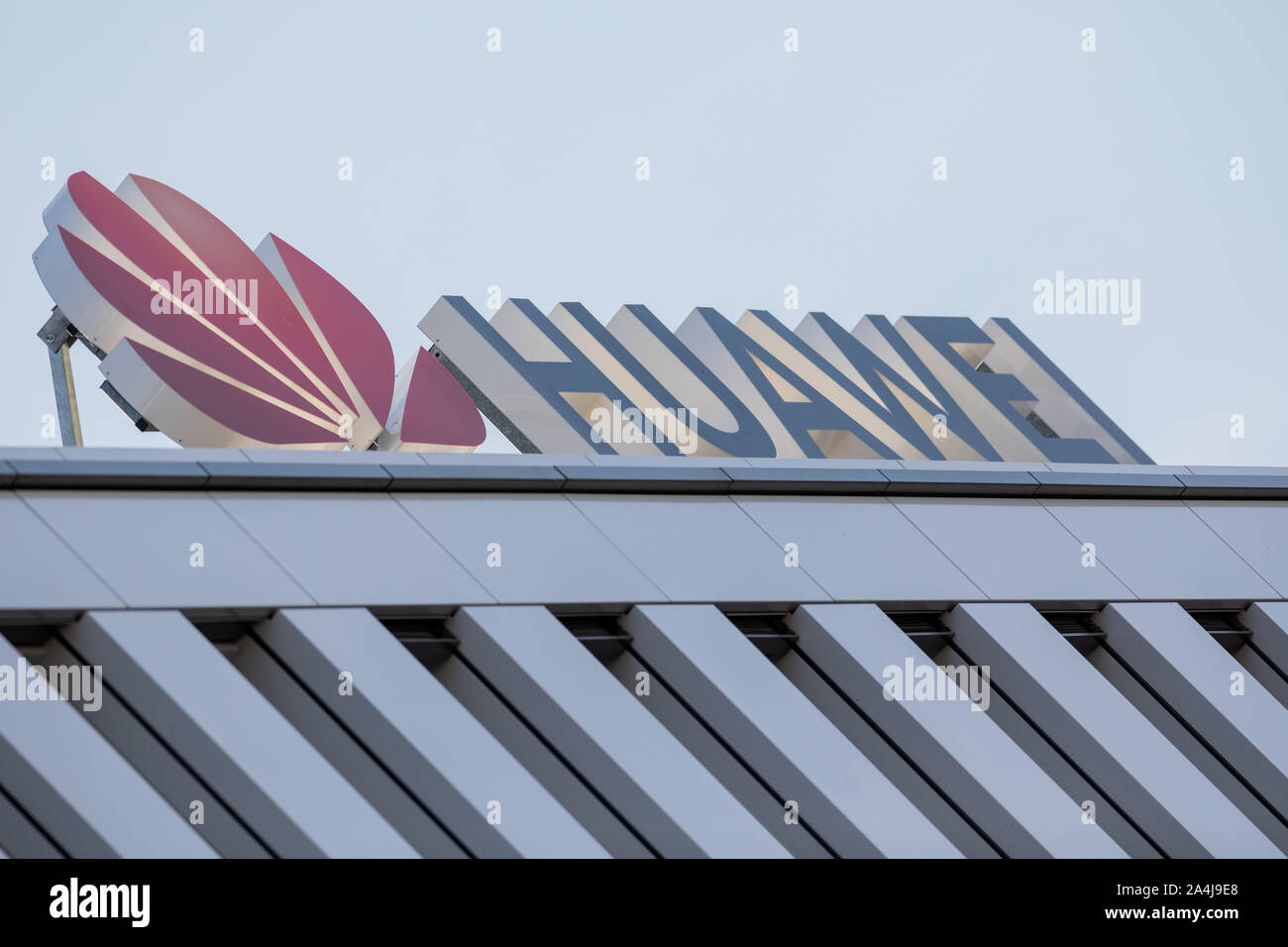 Huawei headquarters hi-res stock photography and images - Alamy