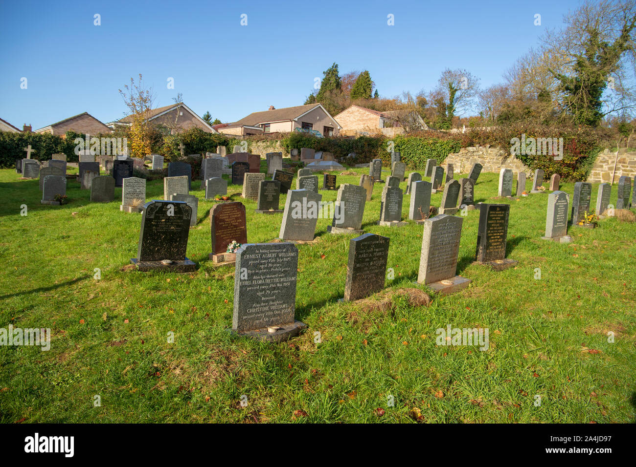 The Graveyard at The Church of St Mary and St Peter, Winford Stock ...