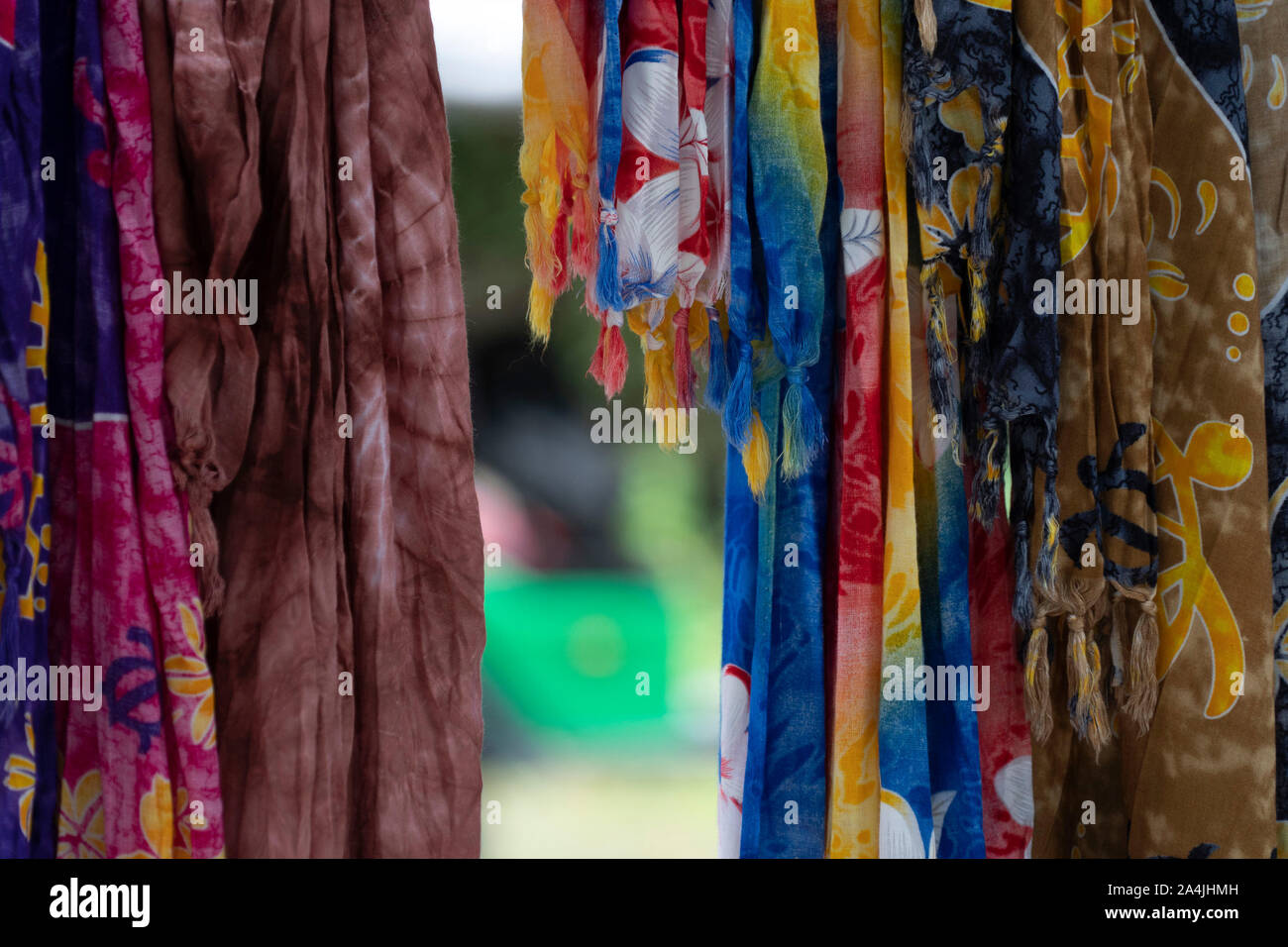 Batik cloth display hi-res stock photography and images - Alamy