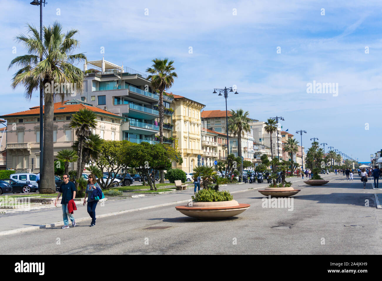 Viareggio tuscany promenade hi-res stock photography and images - Alamy