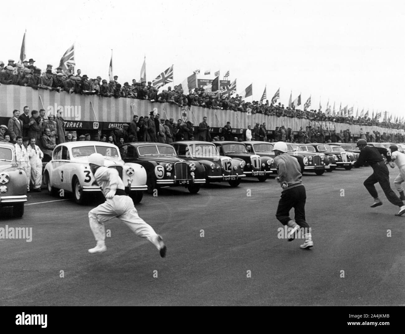 Silverstone trophy race hi-res stock photography and images - Alamy