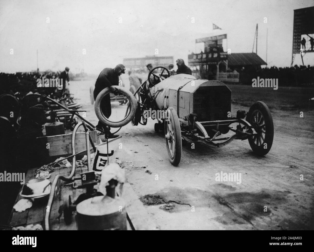 Vintage 1908 french grand prix hi-res stock photography and images - Alamy