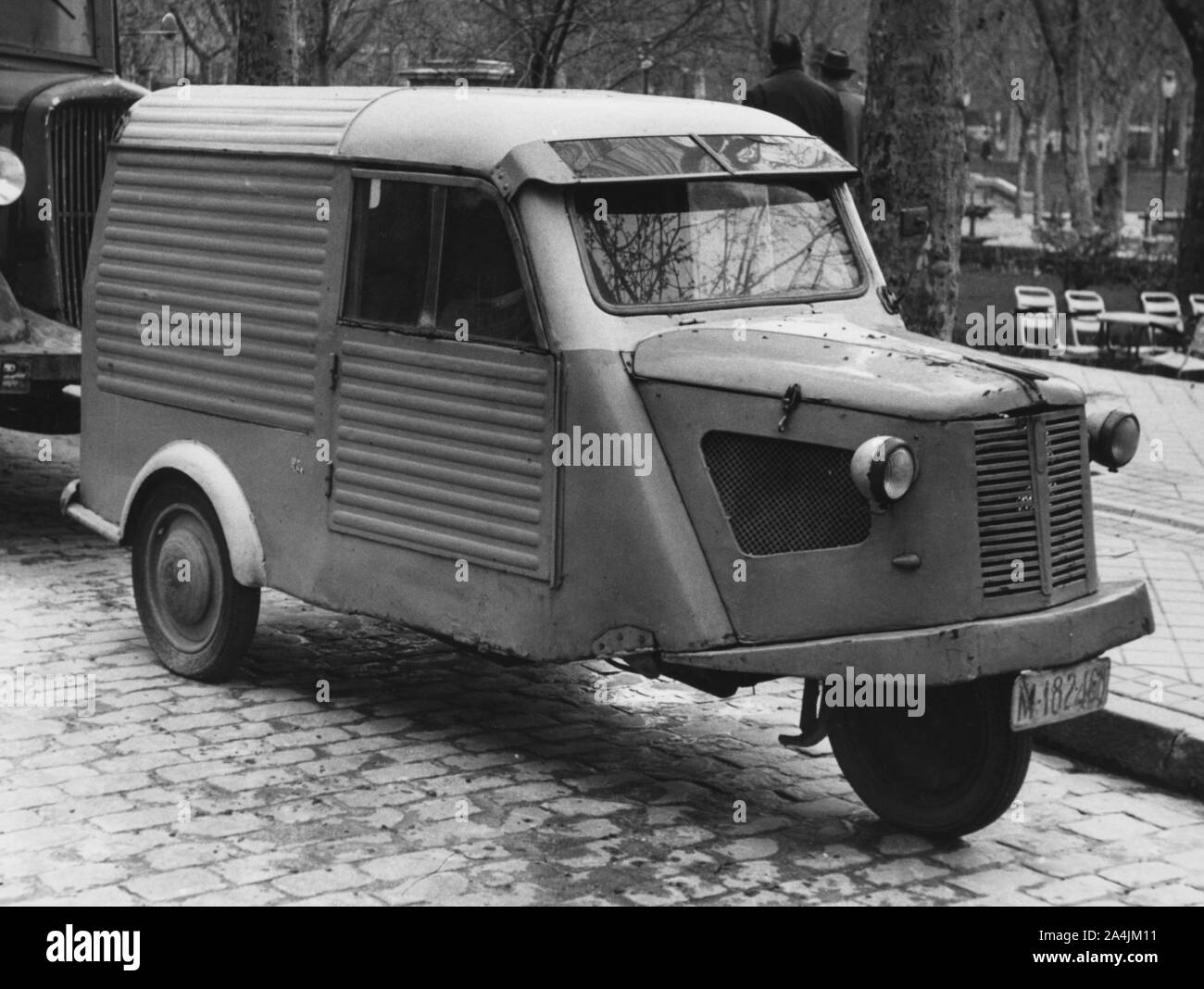 1956 Mymsa 3 wheel van Stock Photo - Alamy