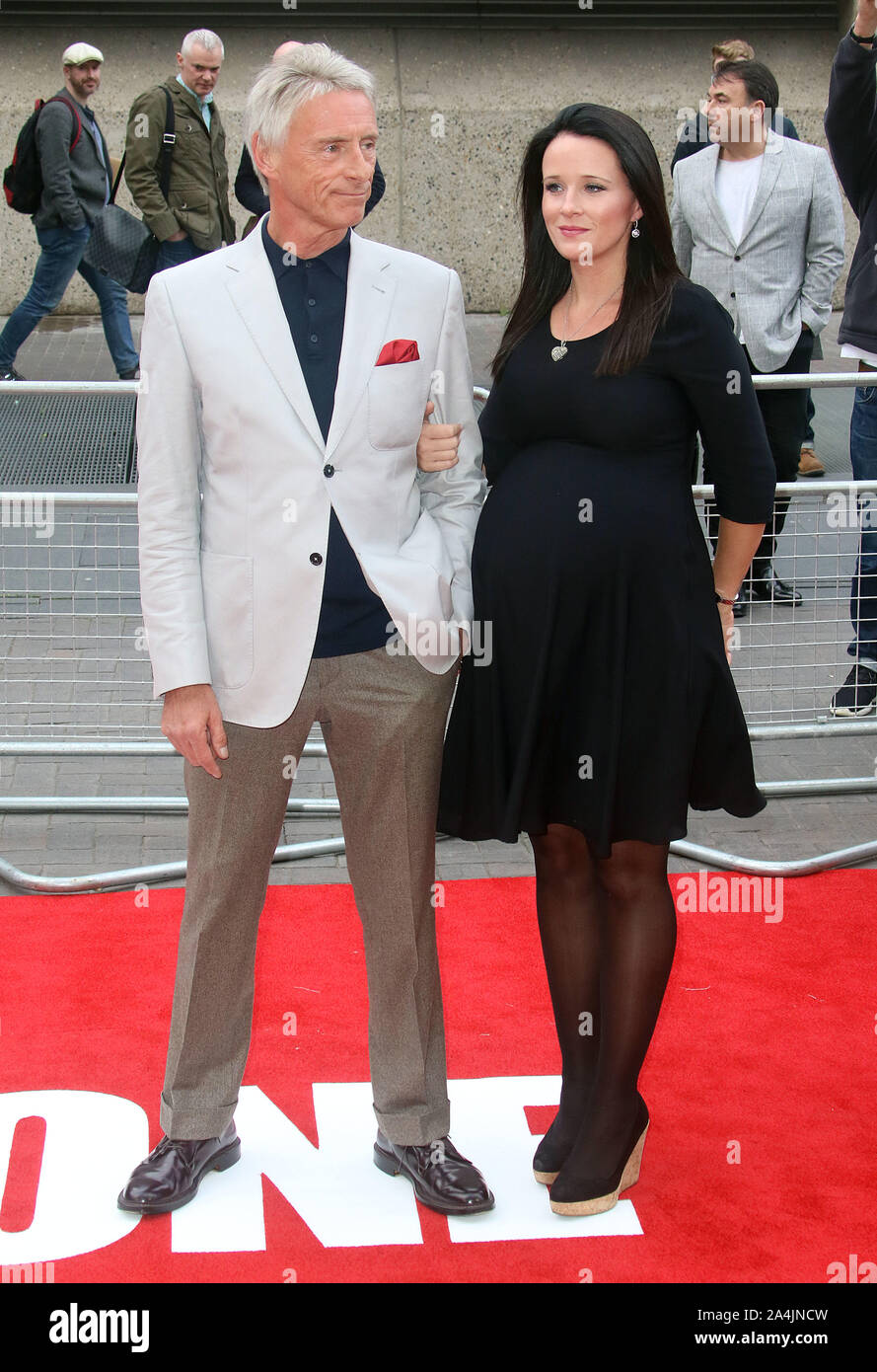 Paul weller hannah andrews attending hi-res stock photography and ...