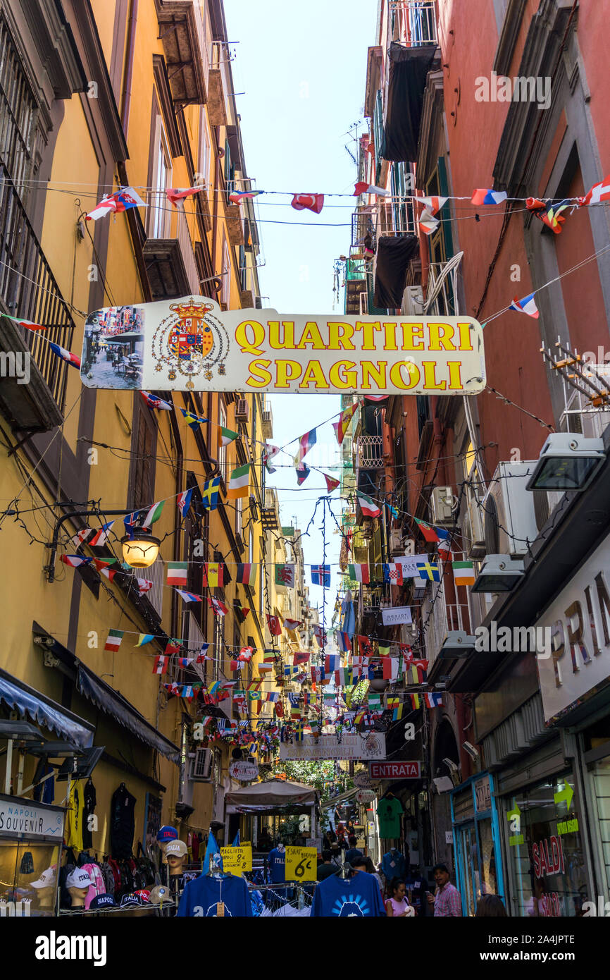 Spanish quarters hi-res stock photography and images - Alamy