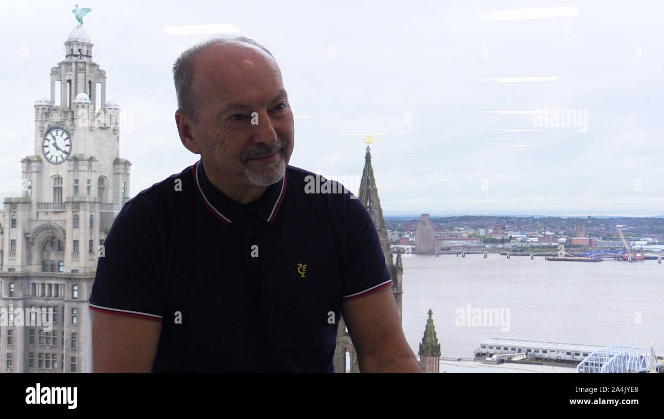 Peter moore liverpool hi-res stock photography and images - Alamy