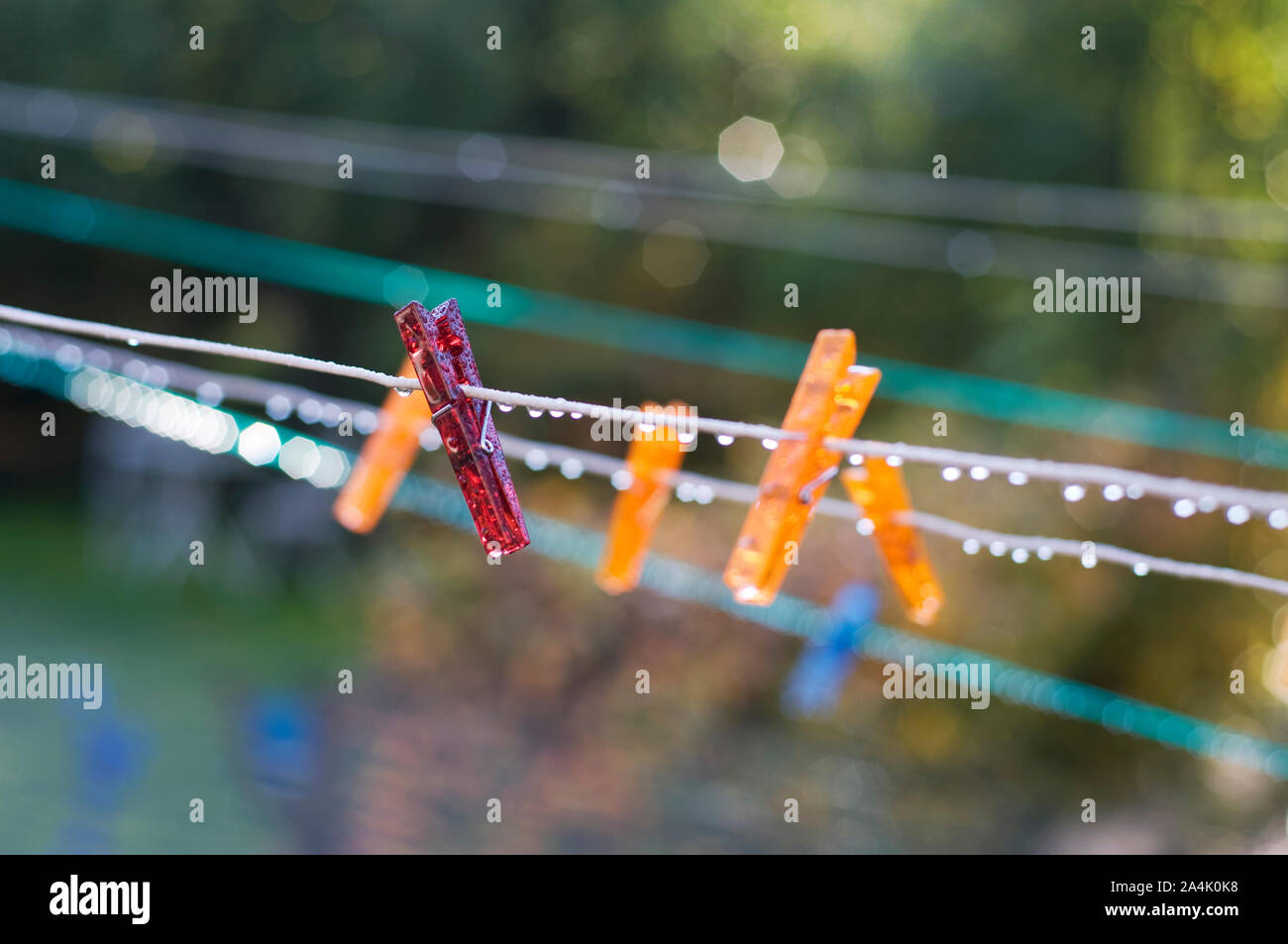 Empty washing lines Stock Photo - Alamy