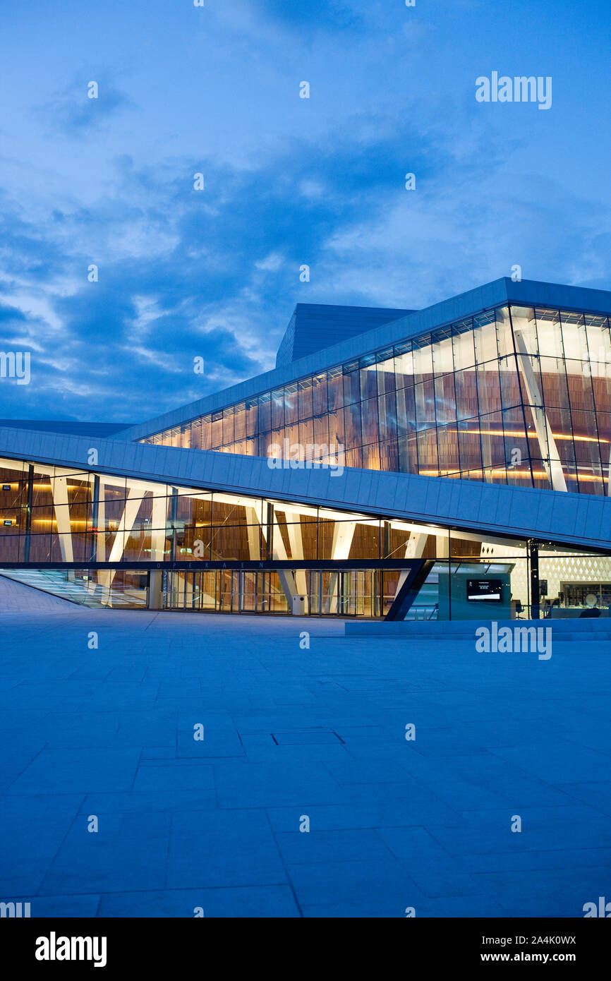 Glass facade oslo opera house hi-res stock photography and images - Alamy