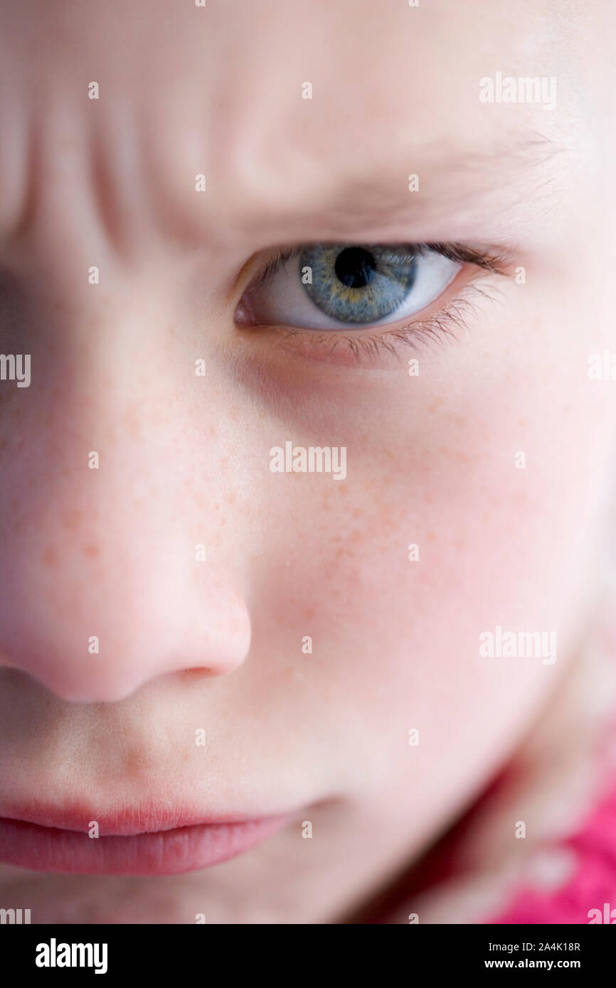 Angry child 12 years hi-res stock photography and images - Alamy
