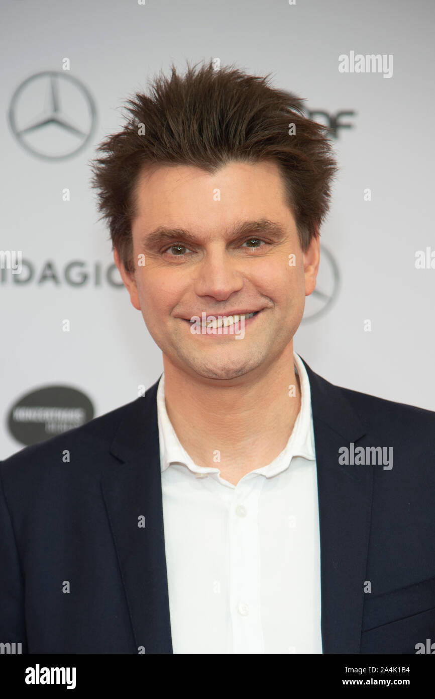Berlin, Deutschland. 13th Oct, 2019. Lutz van der Horst, presenter ...