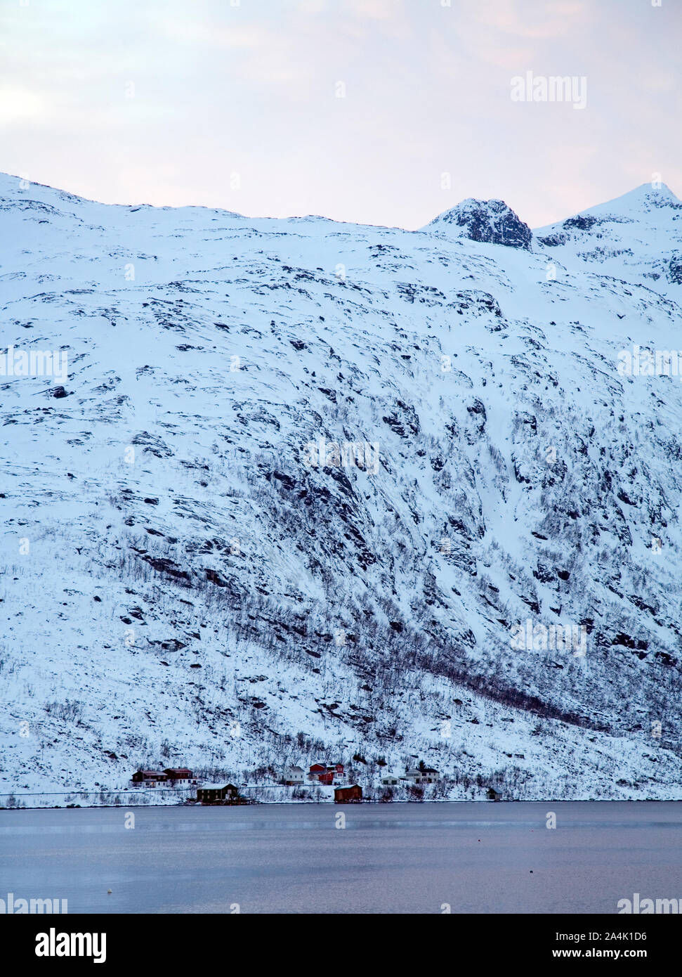 Kaldfjord hi-res stock photography and images - Alamy