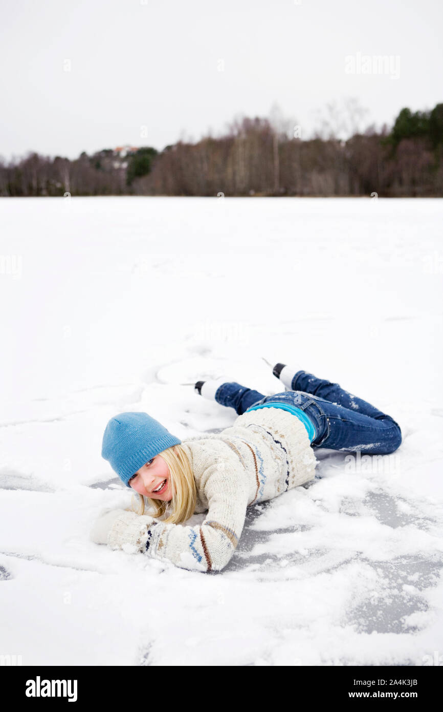 Skating falling hi-res stock photography and images - Alamy